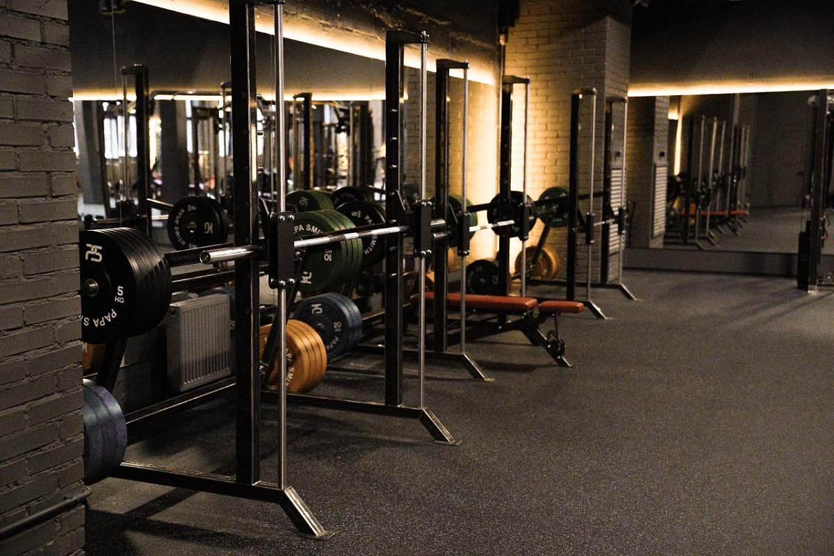 Производство рулонных резиновых покрытий | Uniroll